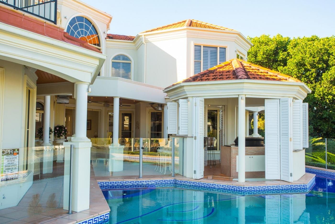 Bespoke Home Builder Vs Volume Home Builder: Which One Should You ...